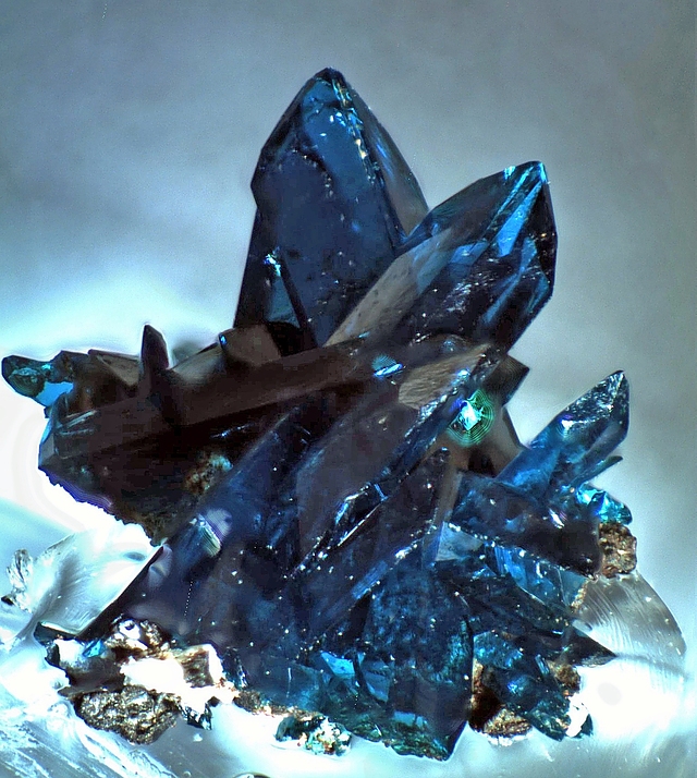 Veszelyite