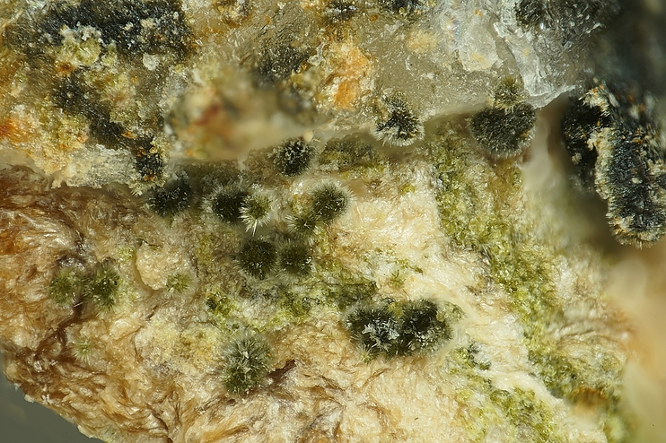 Poppiite: Mineral information, data and localities.