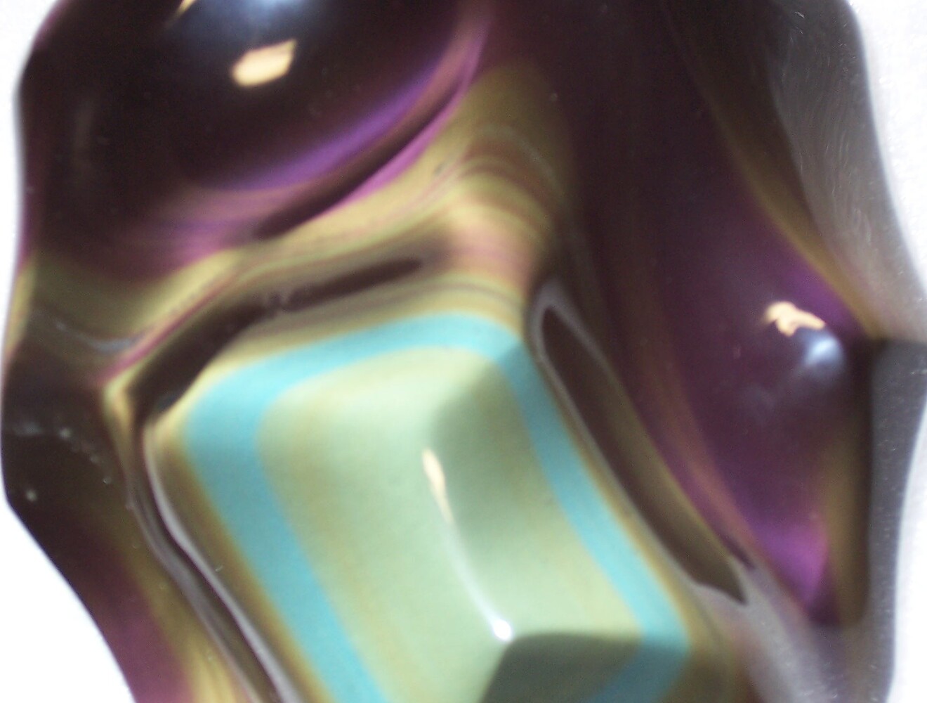 Rainbow Obsidian: Mineral information, data and localities.