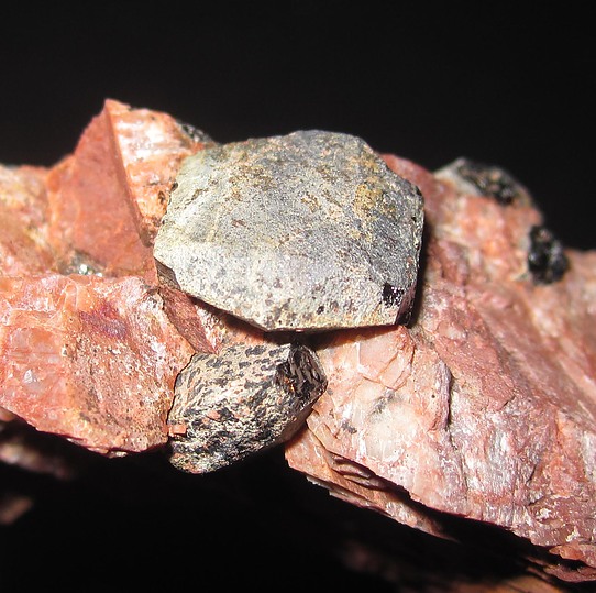 Beryl Pit, Quadeville area, Lyndoch Township, Brudenell-Lyndoch-and ...