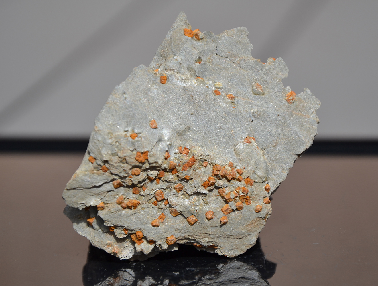 Pyritic slate: Mineral information, data and localities.