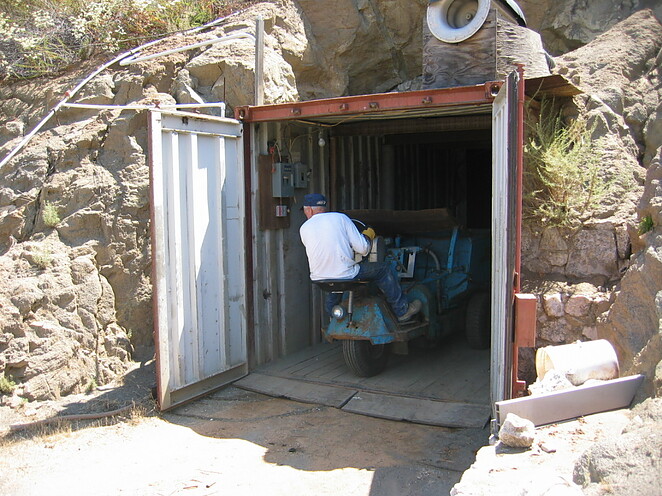 Elizabeth R. Mine (Hazel W. claim), Chief Mountain, Pala, Pala Mining ...