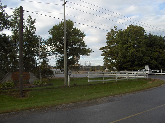 Lincoln Quarry (Beamsville Quarry), Clinton Township, Niagara Region ...