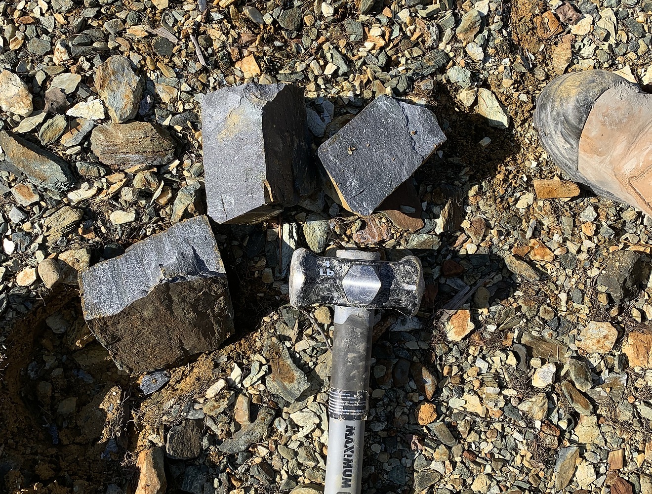 Metamudstone: Mineral information, data and localities.