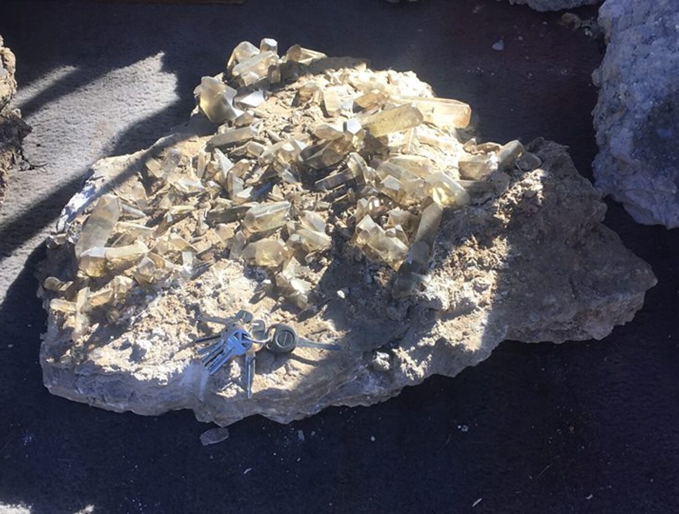 General : Trimming Linwood barite specimens before/after