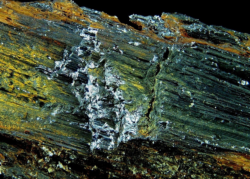 Stichtite Hill, Dundas mineral field, Zeehan mining district, West ...