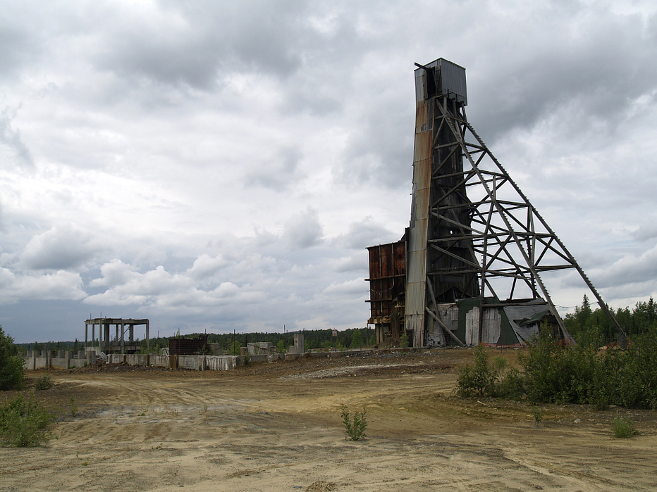 Centre Hill Mine (Potter), Munro Township, Cochrane District, Ontario ...