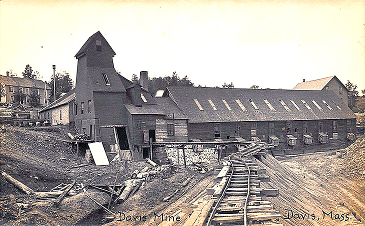 Davis Pyrite Mine, Rowe, Franklin County, Massachusetts, USA
