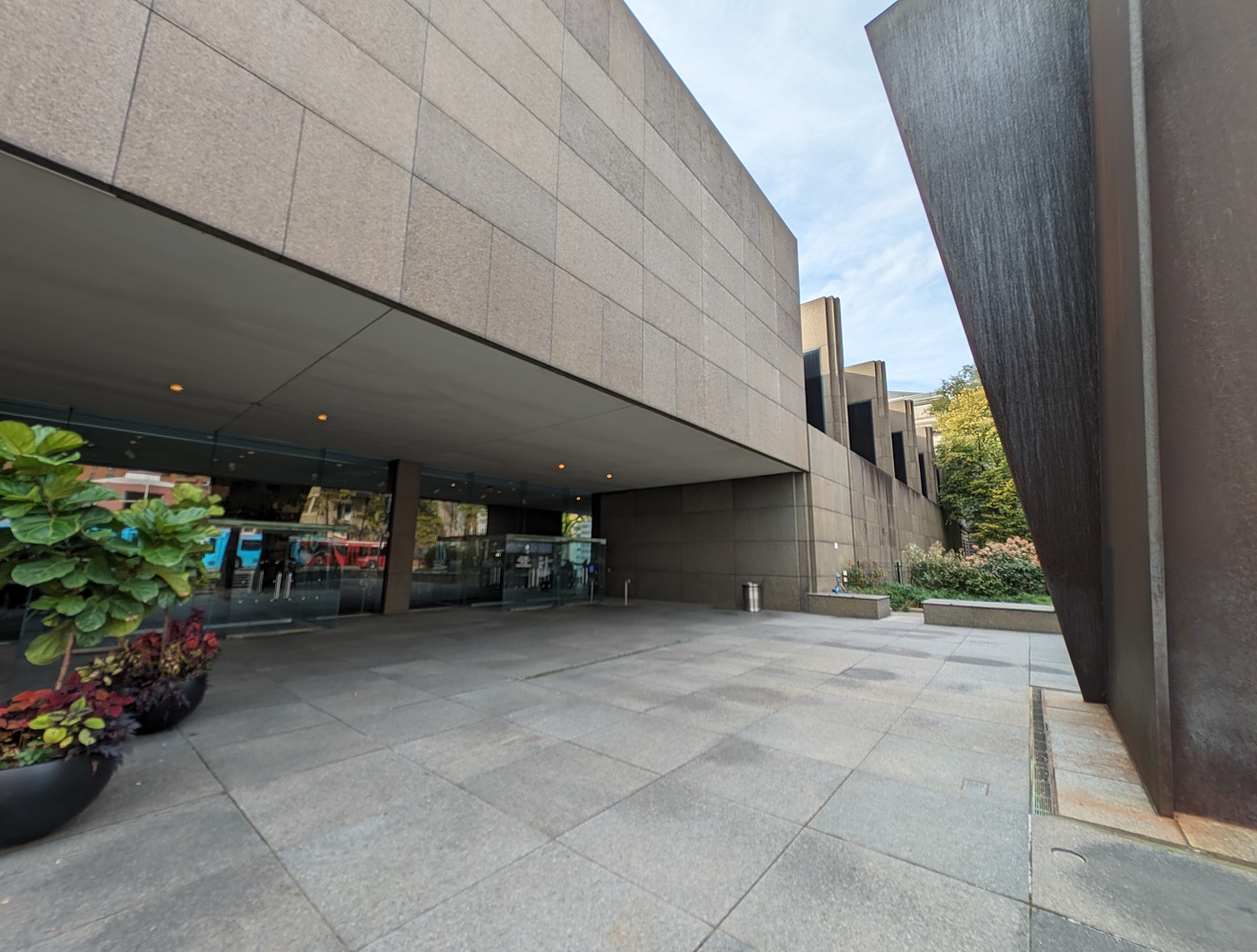 Jolyon Ralph - Carnegie Museum of Natural History, Pittsburgh