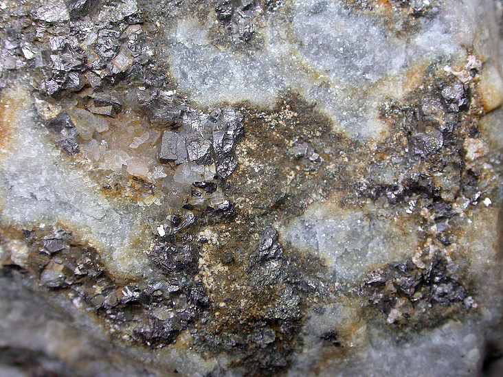 Cattierite: Mineral information, data and localities.