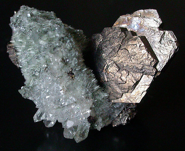 Pyrrhotite: Mineral information, data and localities.