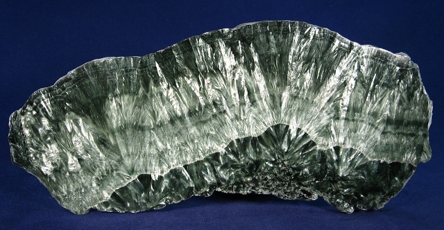 Seraphinite: Mineral information, data and localities.