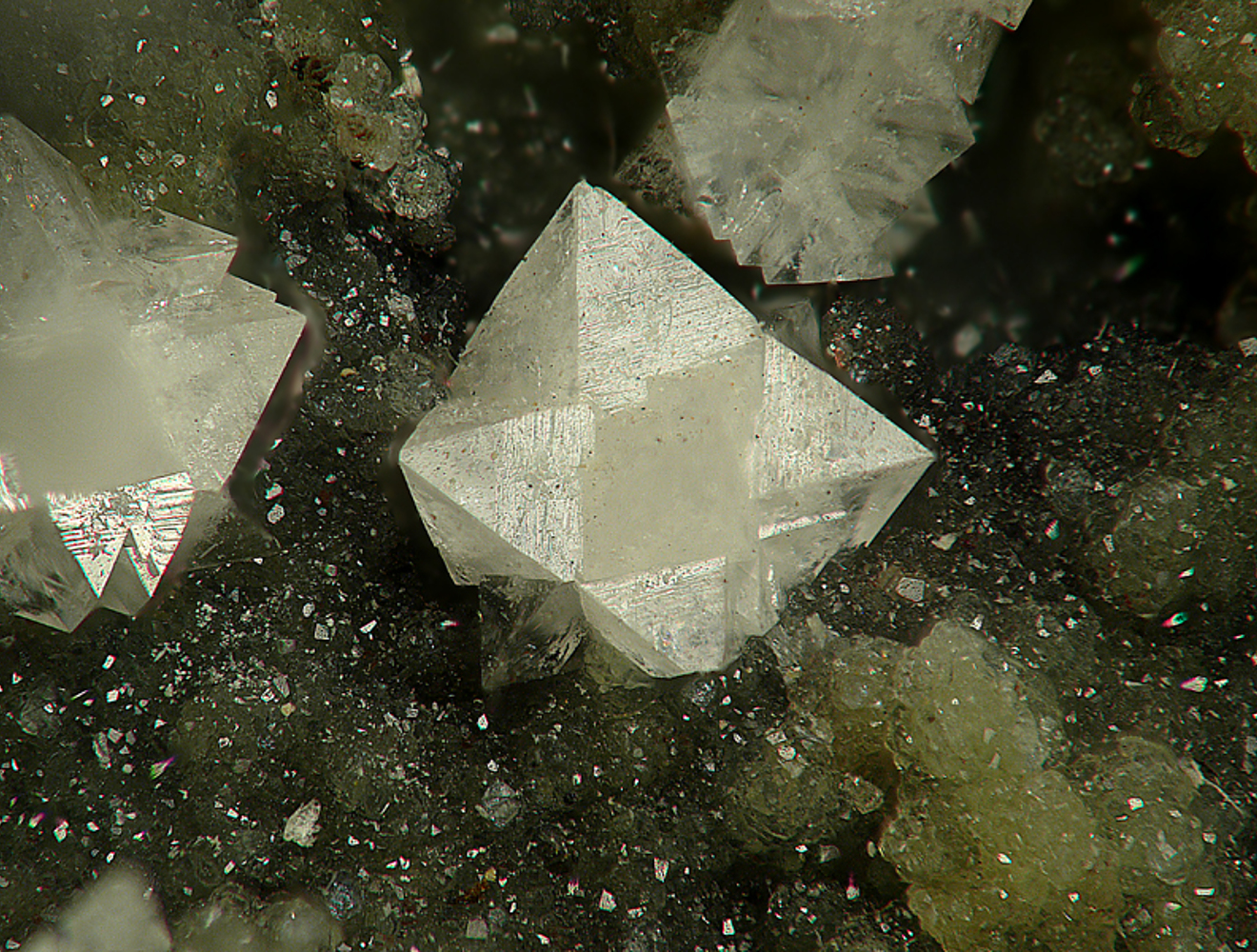 Gismondine Subgroup: Mineral information, data and localities.