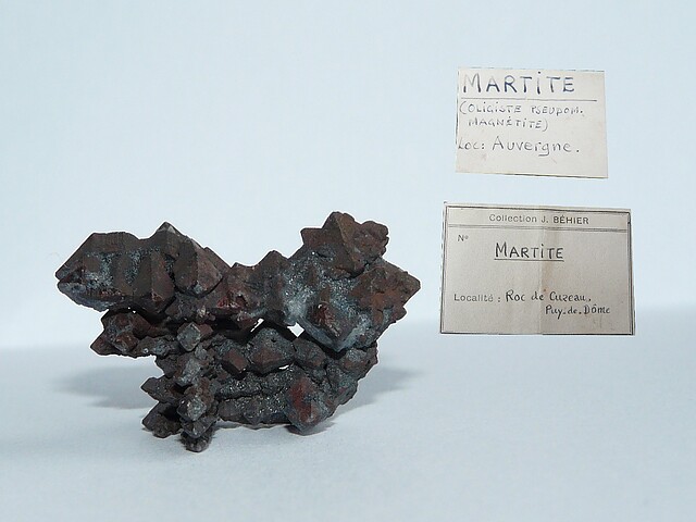 Hematite (Var: Martite)