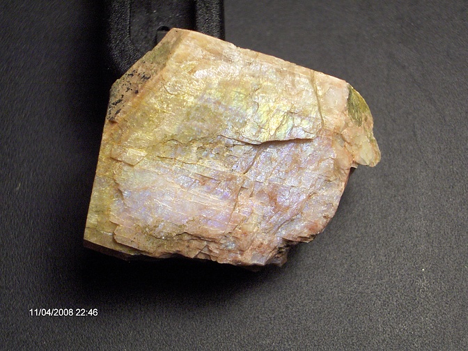 Peristerite: Mineral information, data and localities.