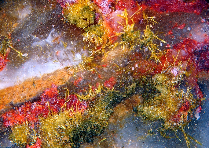 Edoylerite: Mineral information, data and localities.