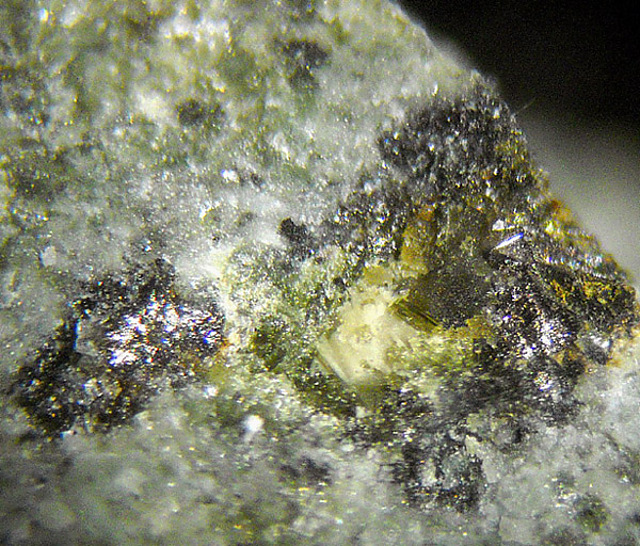 Troilite, Vesuvianite