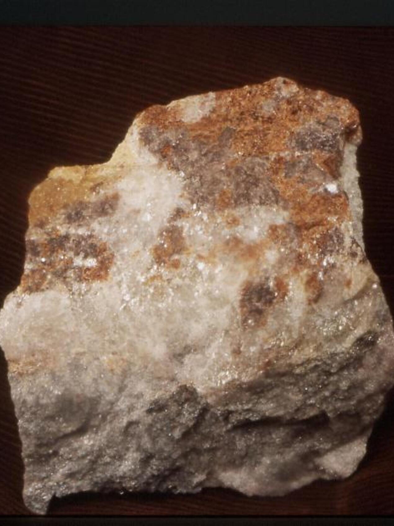 Wagnerite (visually identified). Crystalsize: 4 mm. peter neschen ...