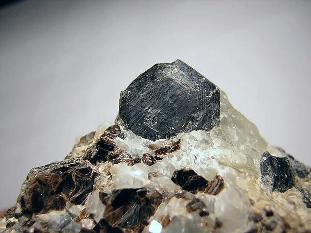 Sapphirine: Mineral information, data and localities.