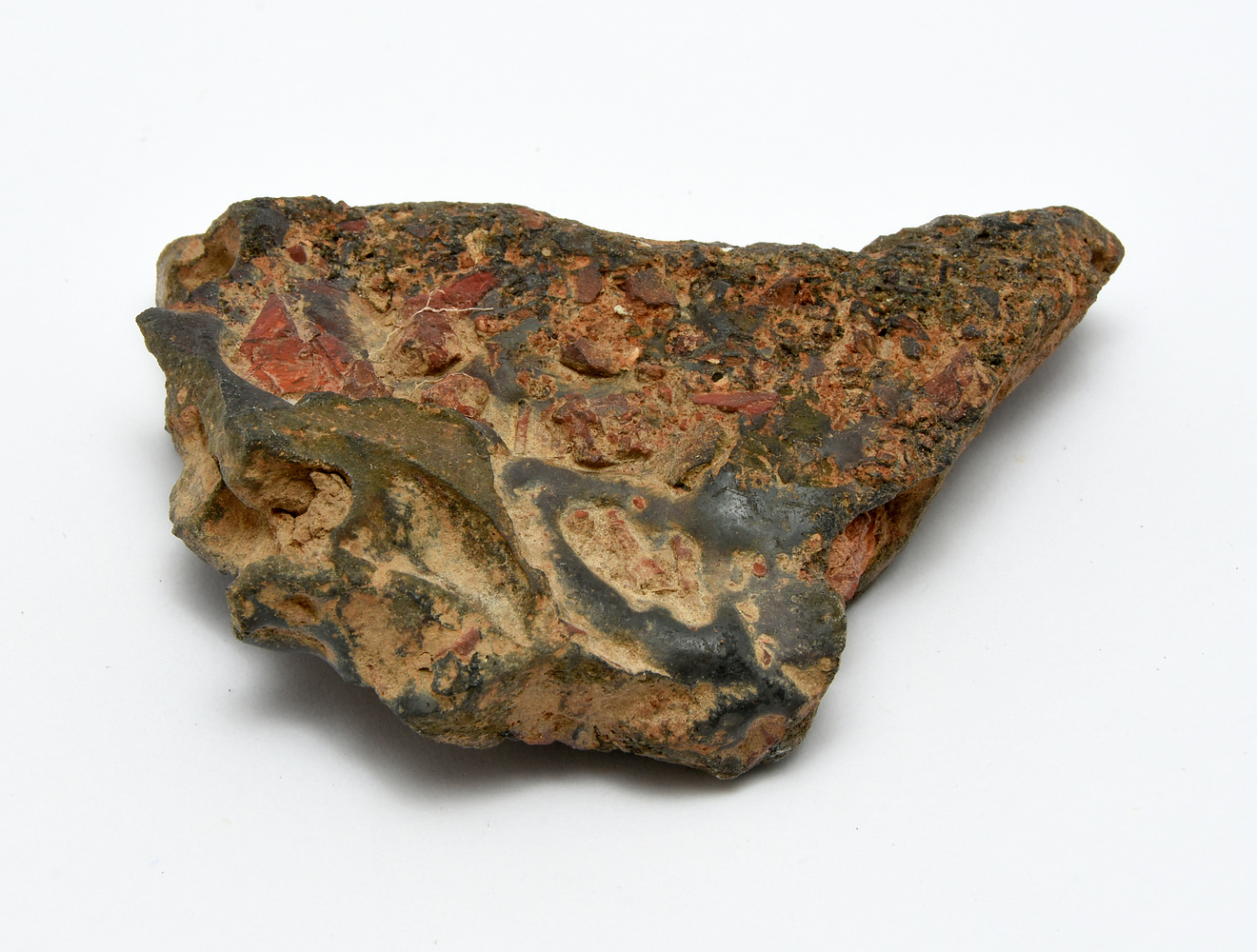 Iron slag: Mineral information, data and localities.