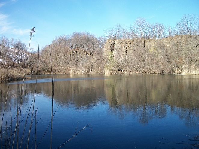Houdaille Quarry (Summit Quarry; Commonwealth Quarry), Springfield ...