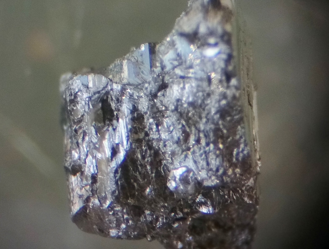 Veenite: Mineral information, data and localities.