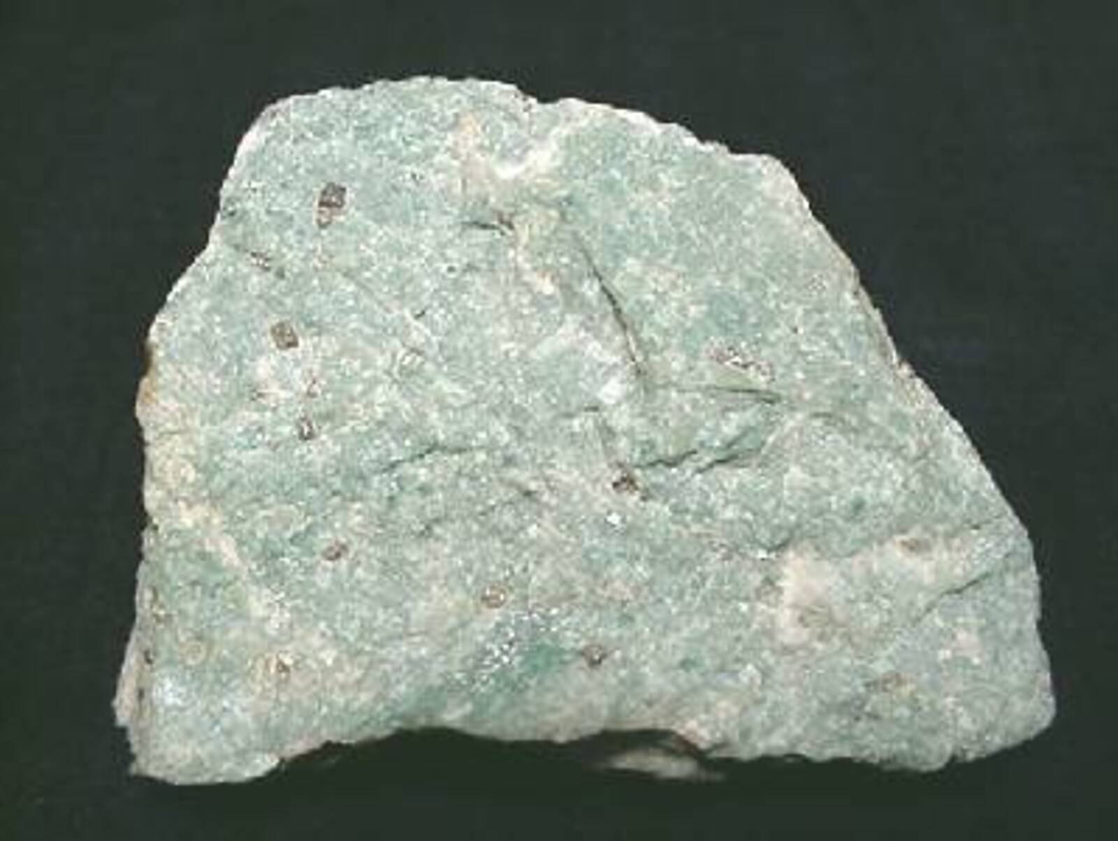 Phengite (Var: Mariposite), Pyrite