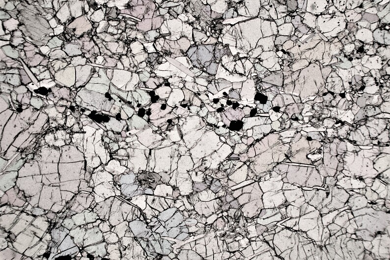 Dunite: Mineral information, data and localities.