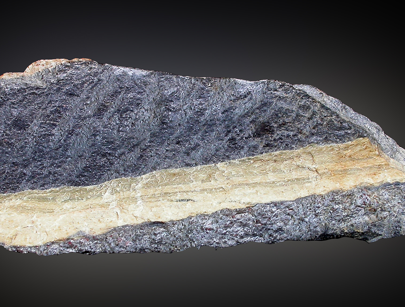 Coticule: Mineral information, data and localities.