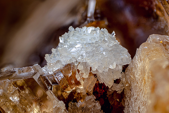 Gordonite: Mineral information, data and localities.