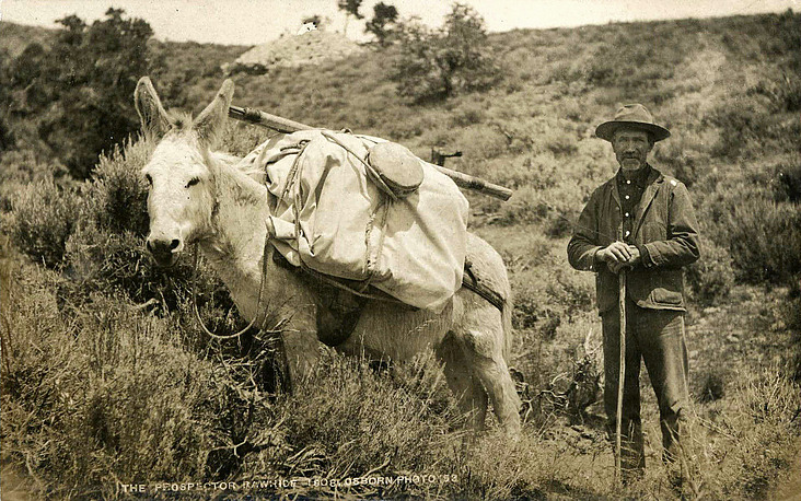 Rawhide Mining District, Mineral County, Nevada, USA