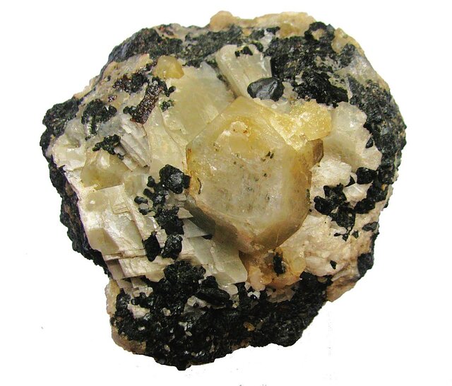 Scapolite (Var: Wernerite), Diopside, Calcite