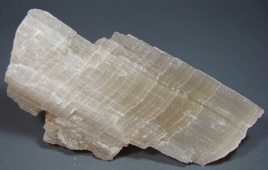 Natron: Mineral information, data and localities.