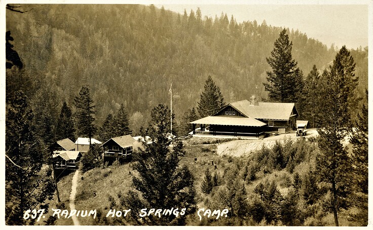 Mount Brussilof mine (Bay Mag Mine), Radium Hot Springs, Golden Mining ...