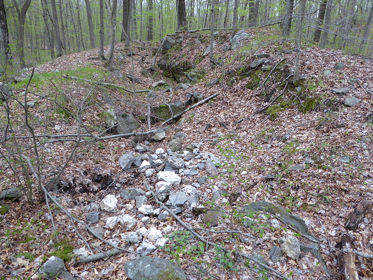 Walden Gem Quarry, Portland, Middlesex County, Connecticut, USA
