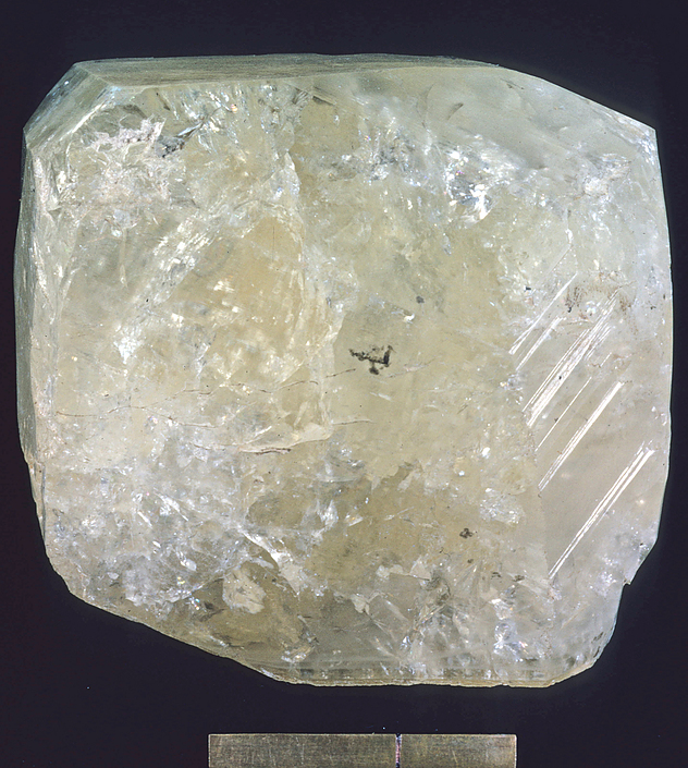 Montebrasite: Mineral information, data and localities.