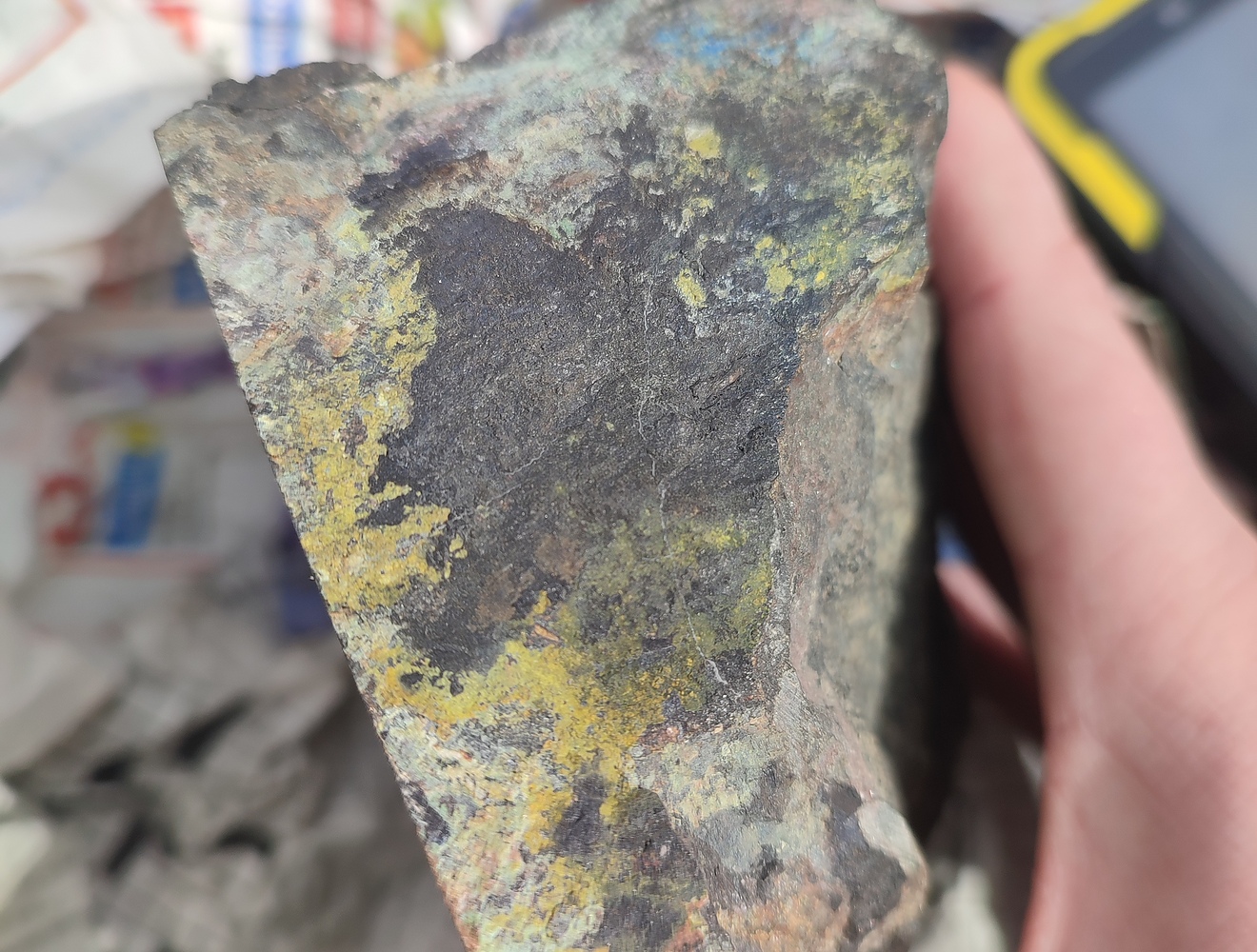 Identity Help : Eldorado mine Port Radium NWT Canada