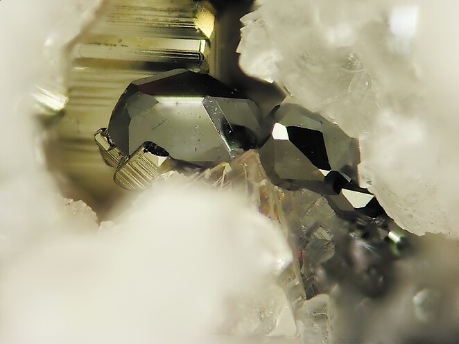 Hatchite: Mineral information, data and localities.