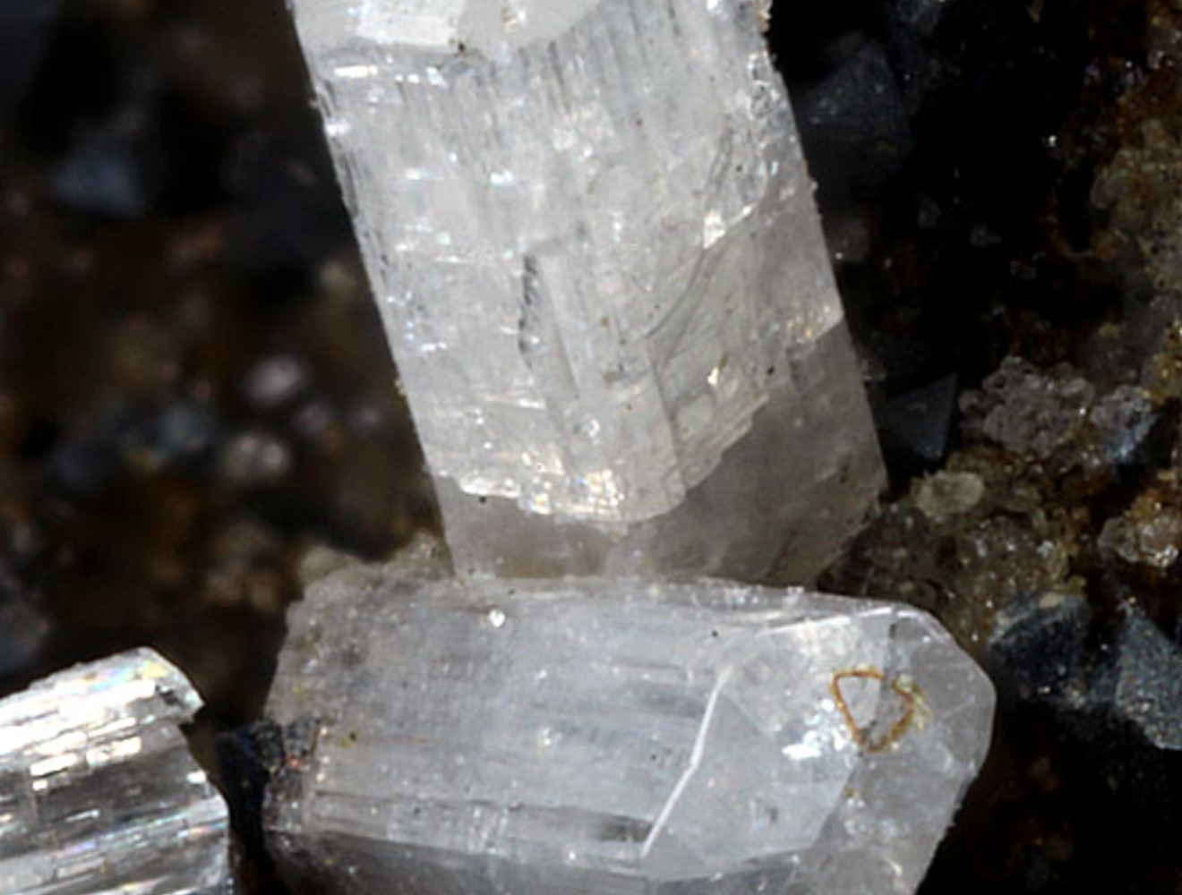 Microsommite: Mineral information, data and localities.