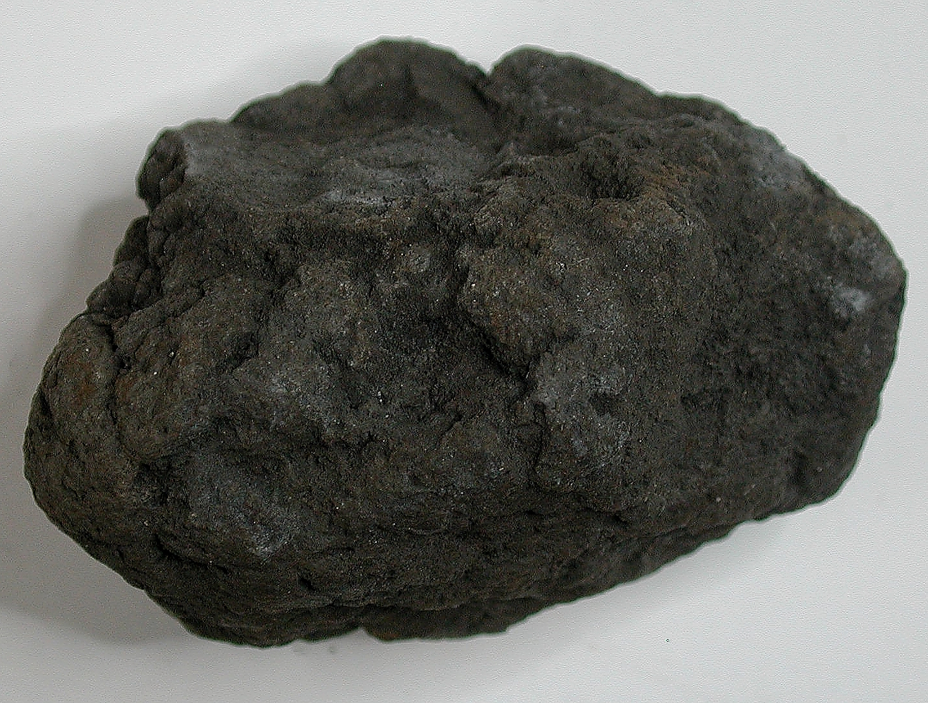 Birnessite: Mineral information, data and localities.