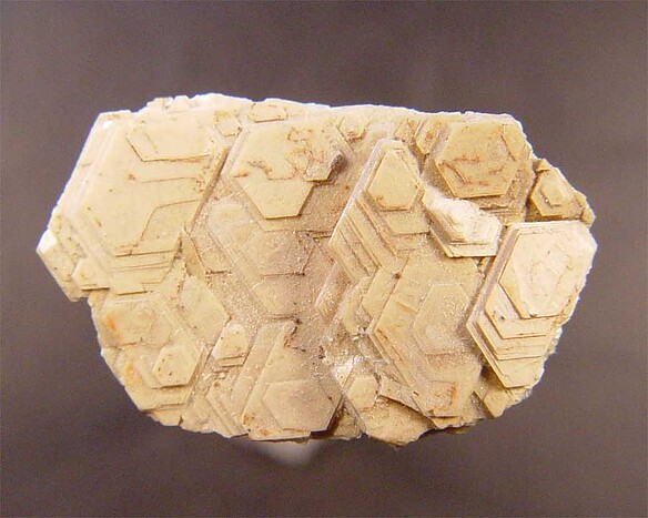 Pyroaurite: Mineral information, data and localities.