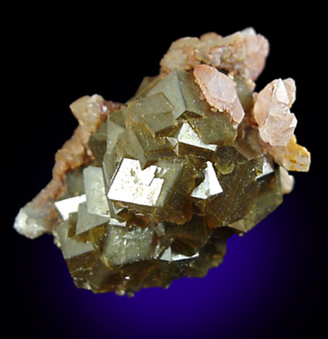 Andradite, Quartz