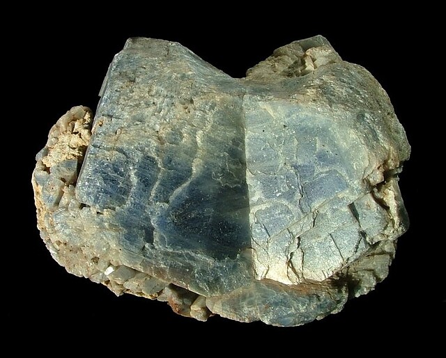 Corundum, Thorianite