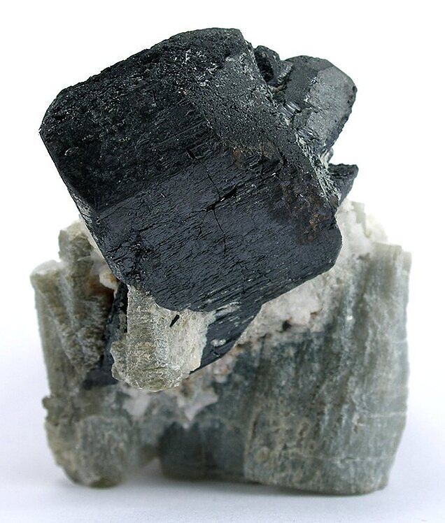 Elizabeth R. Mine (Hazel W. claim), Chief Mountain, Pala, Pala Mining ...