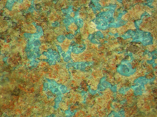 Spertiniite, Cerussite