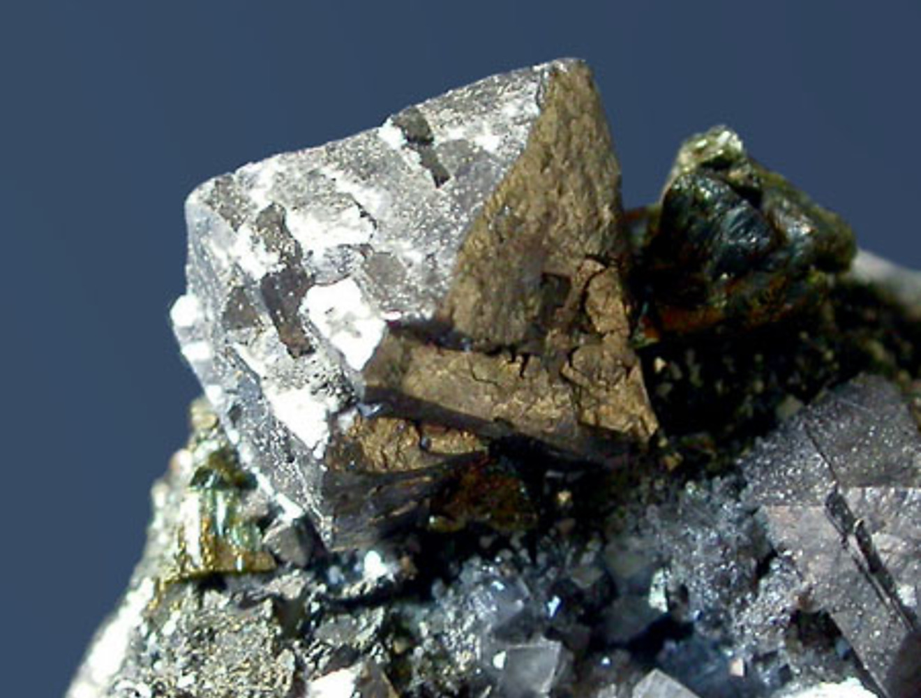 Siegenite: Mineral information, data and localities.