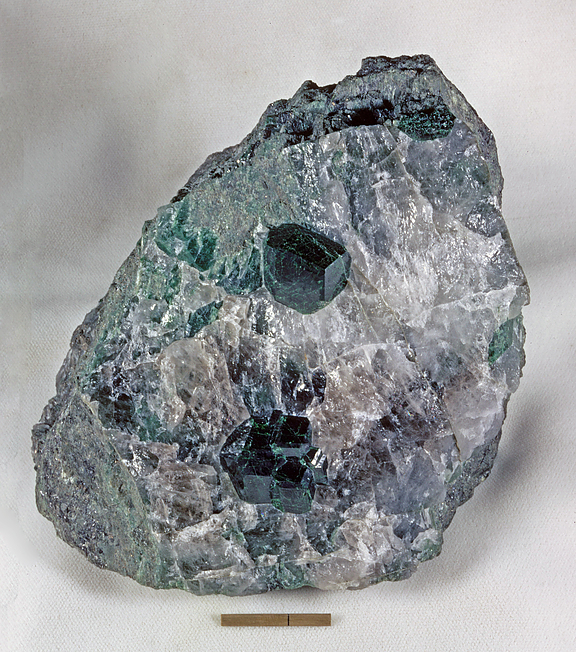 Olav Revheim - Uvarovite