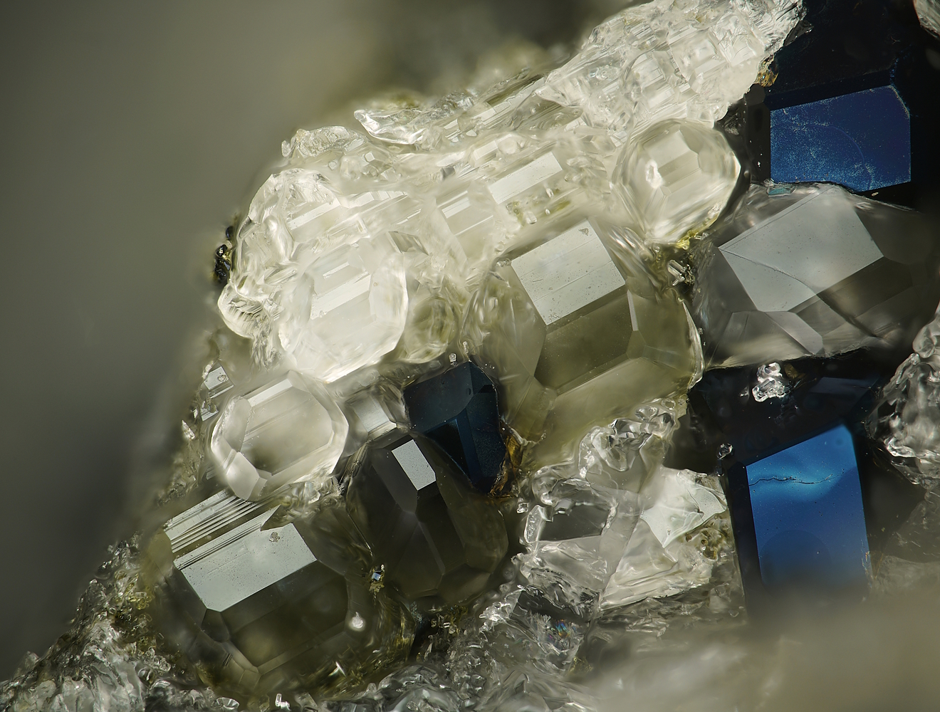 Liottite: Mineral information, data and localities.