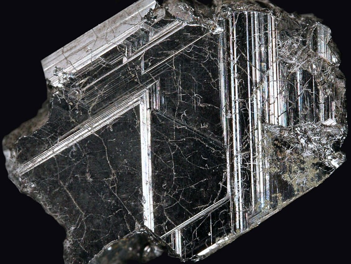 3cm wide. Canadian Museum of Nature specimen #CMNMC48444, Michael ...