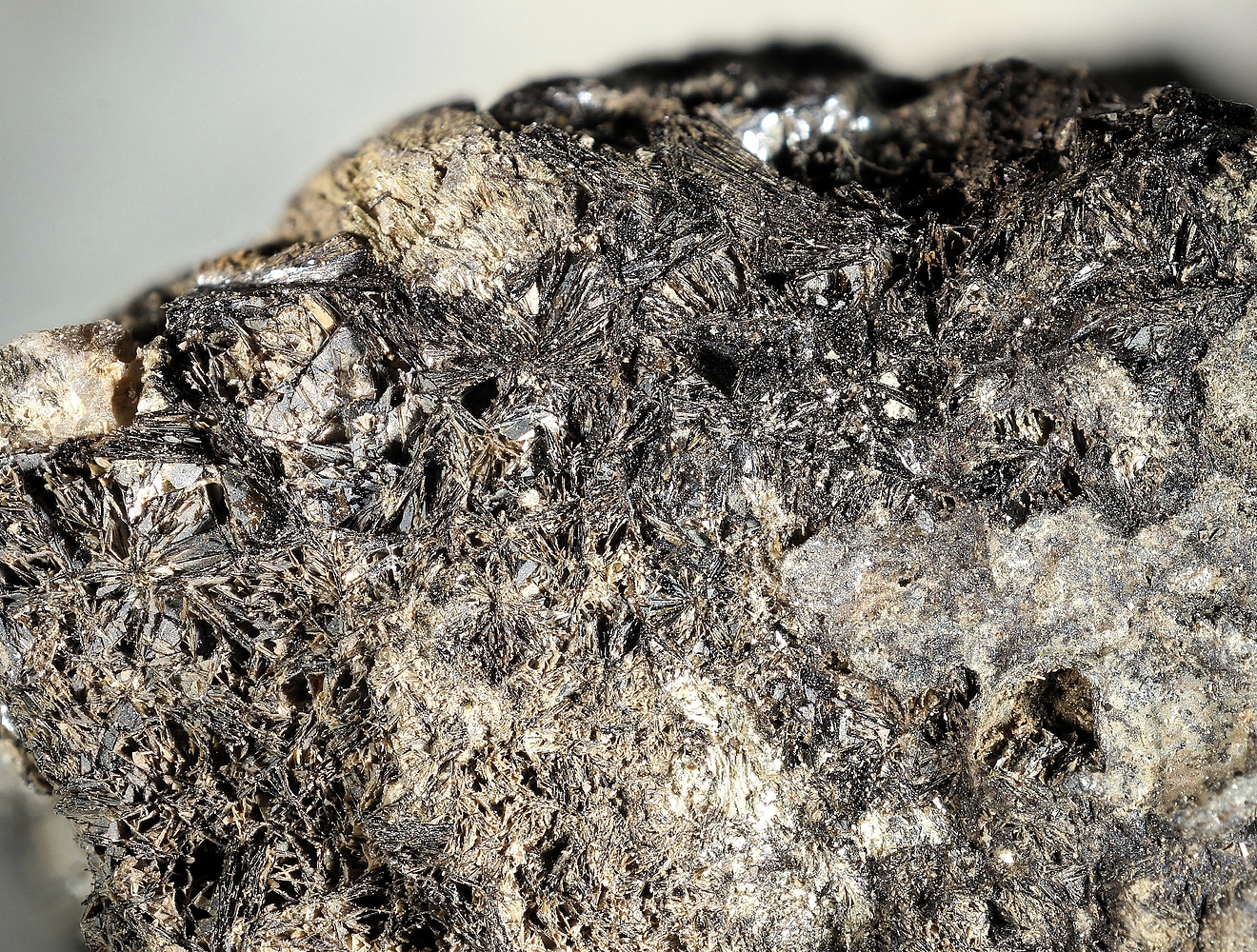 Ekmanite: Mineral information, data and localities.